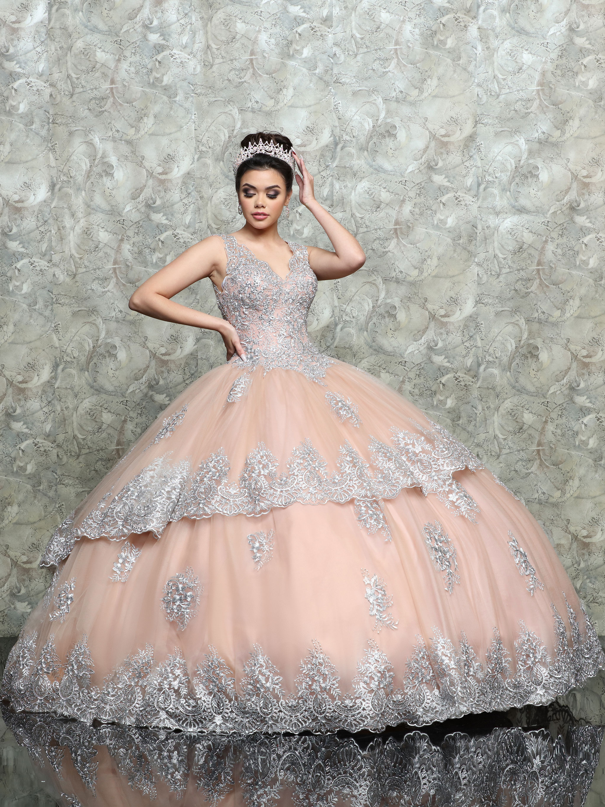 Index of /uploads/products/zeia_couture